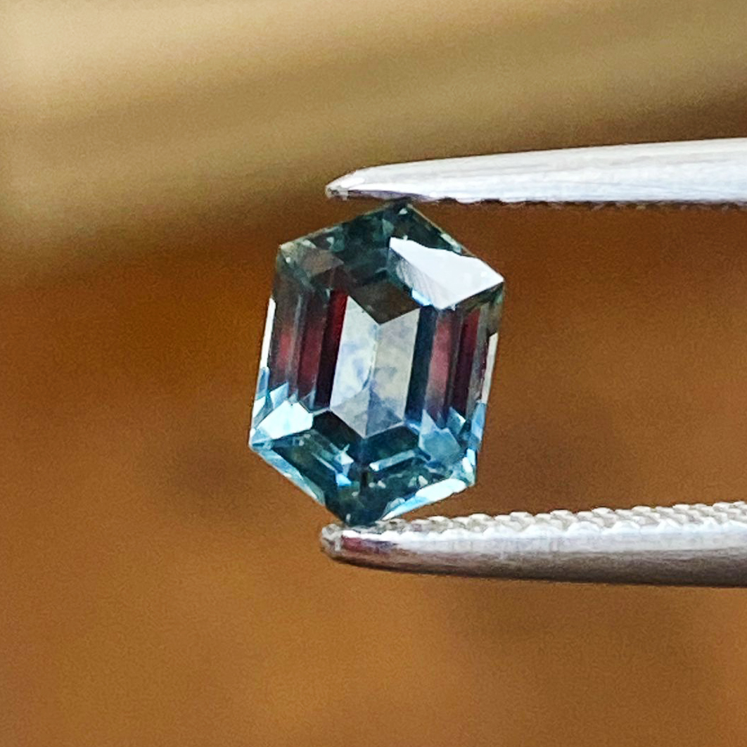 Details - Color Source Gems