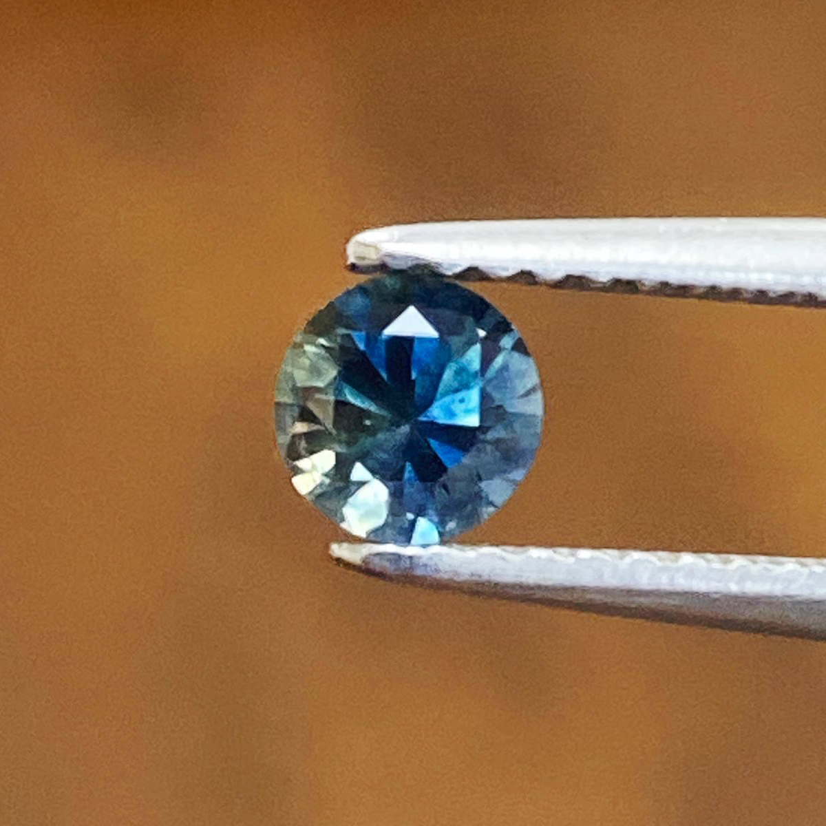 Details - Color Source Gems