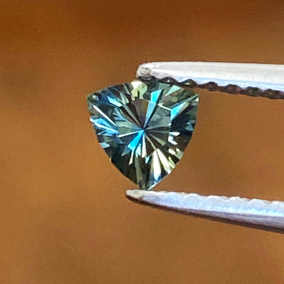 Details - Color Source Gems